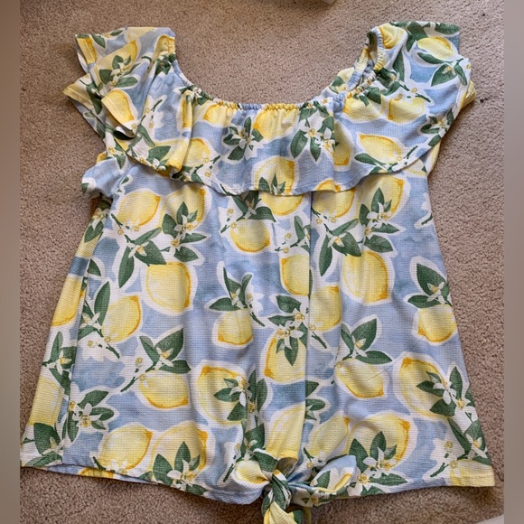 Cato | Tops | Cato Blue White Lemon Print Top | Poshmark